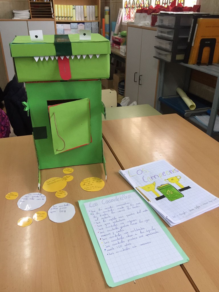 Proyecto reciclamos cajas de cartón – Colegio LA FONTAINE